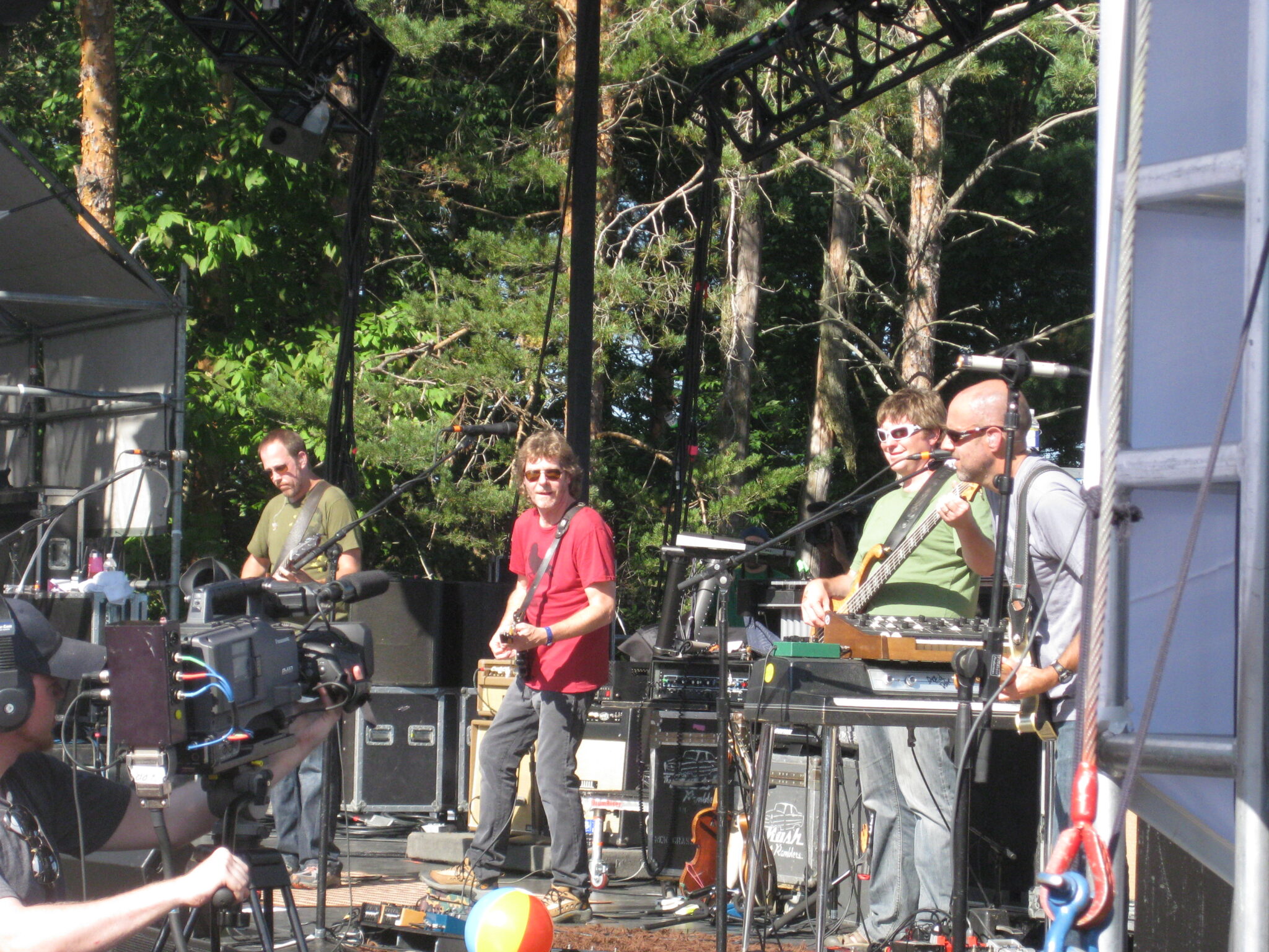 moe.down 6-10: A Flash Back - NYS Music